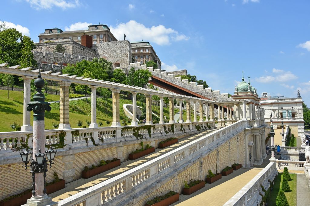 Castle Garden Bazaar - Hop on Hop off Budapest